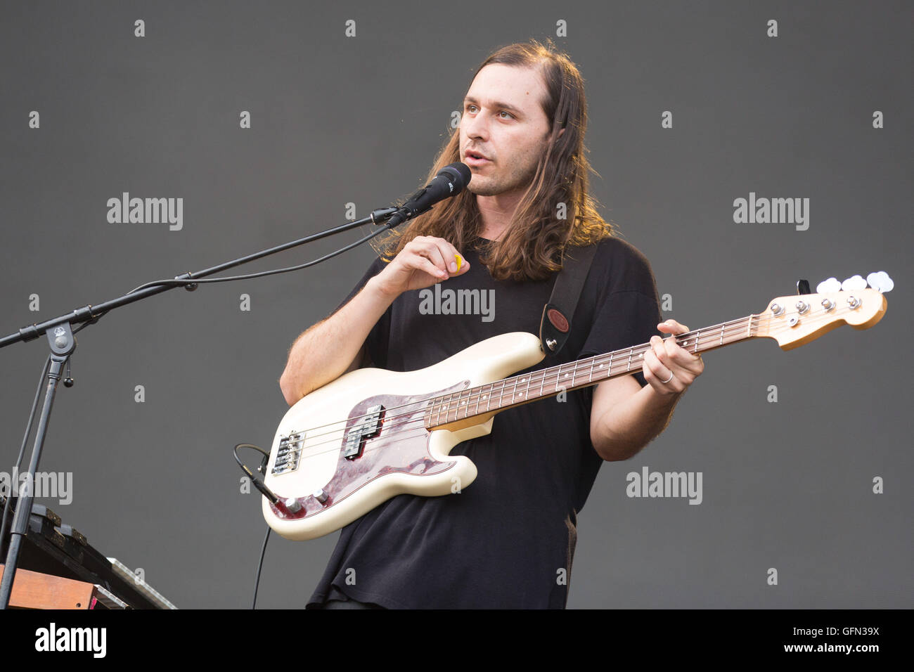 Nik ewing hi-res stock photography and images - Alamy