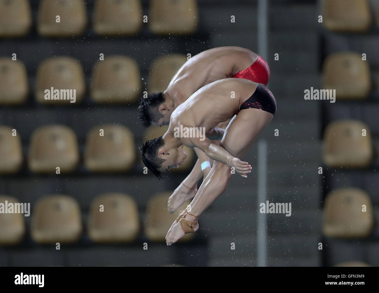 Chinese diving team hi-res stock photography and images - Alamy