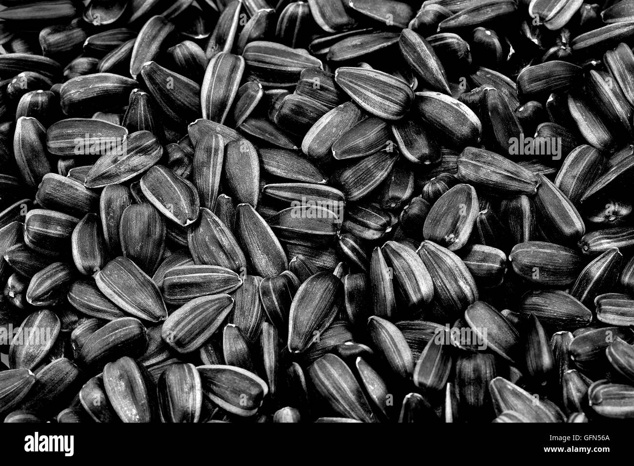 Small black seeds hi-res stock photography and images - Alamy