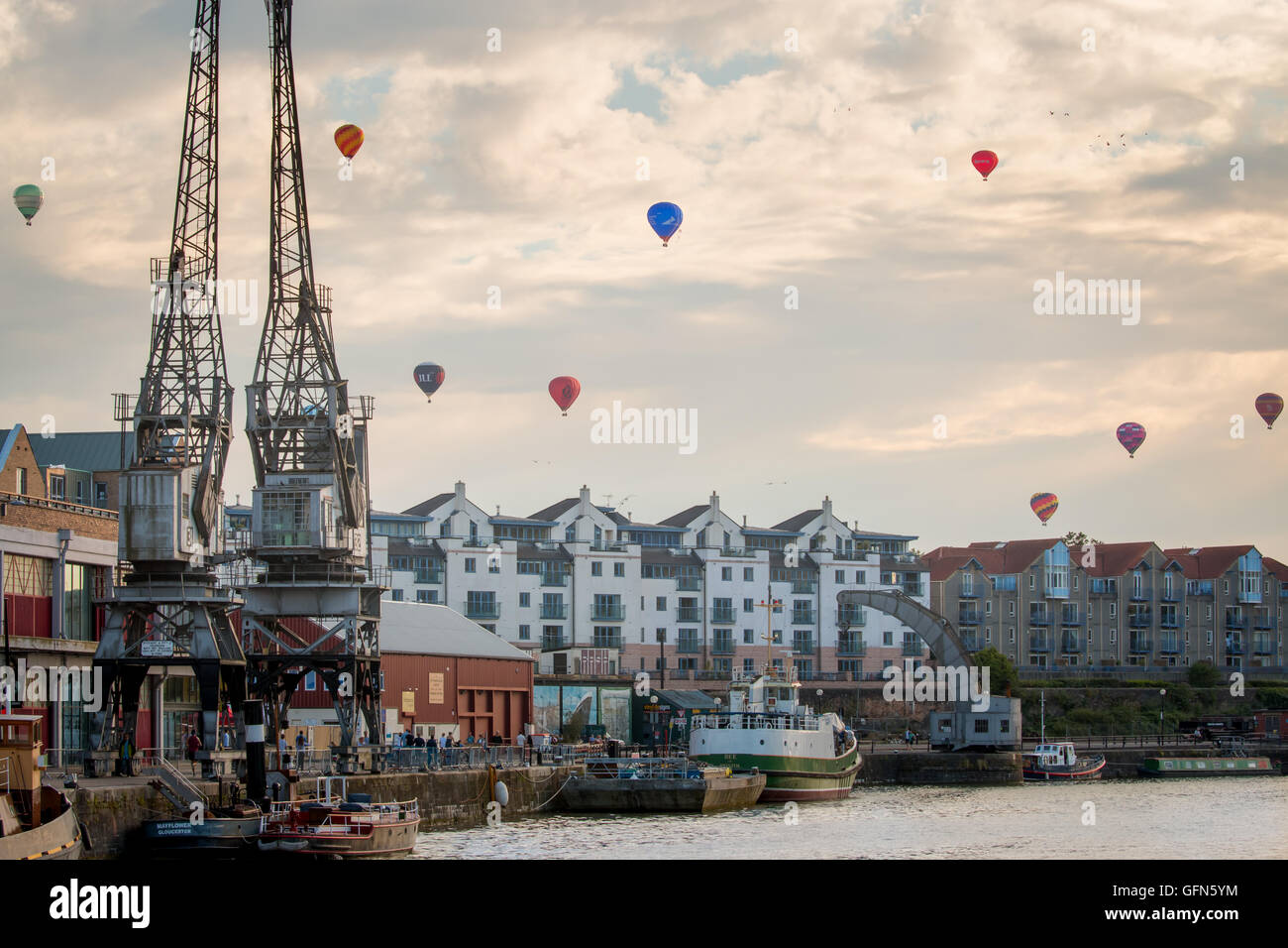 Bristol Waterfront Stock Photos & Bristol Waterfront Stock Images - Alamy