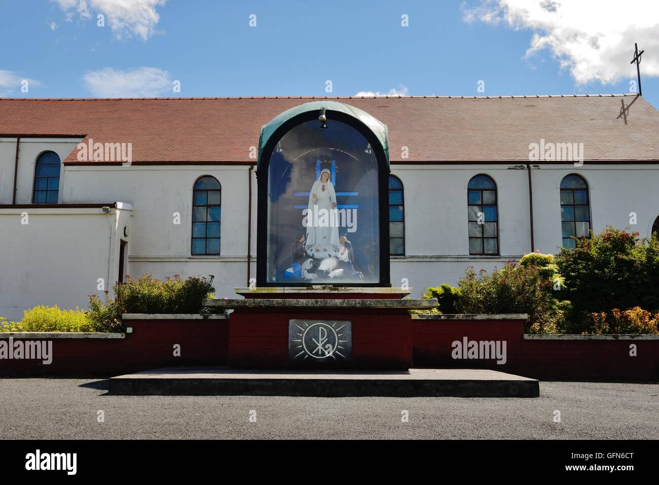Holy shrine at the front of "The Church Of Christ The King" in Howwood ...