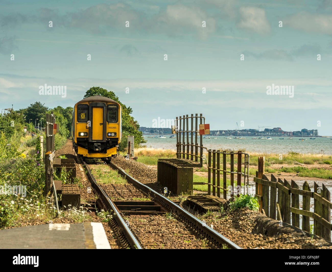First Great Western Train arrives at Exton station bound for Paignton ...