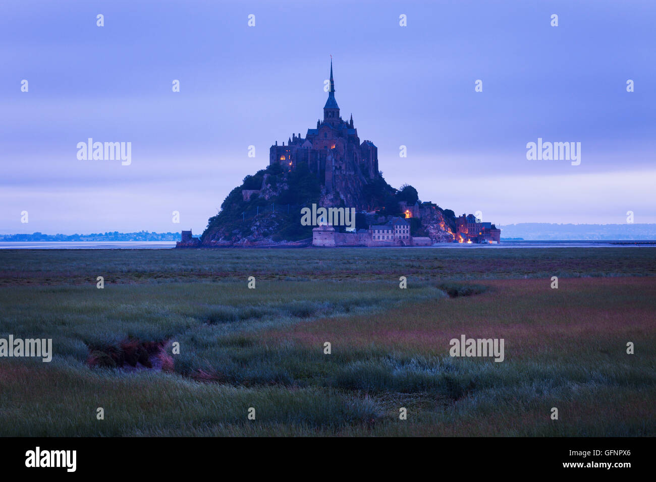 Le Mont Saint-Michel at sunrise. Normandy, France Stock Photo - Alamy