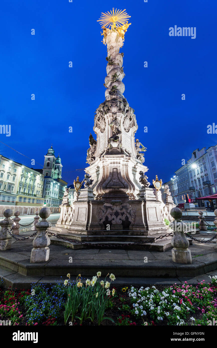 Dreifaltigkeitssaule linz hi-res stock photography and images - Alamy