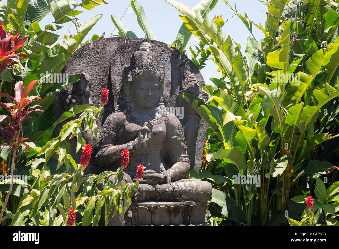 The Crystal Castle in Mullumbimby near Byron Bay,new south wales ...