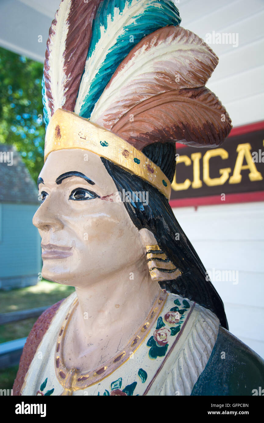 Cigar indian smoking hi-res stock photography and images - Alamy