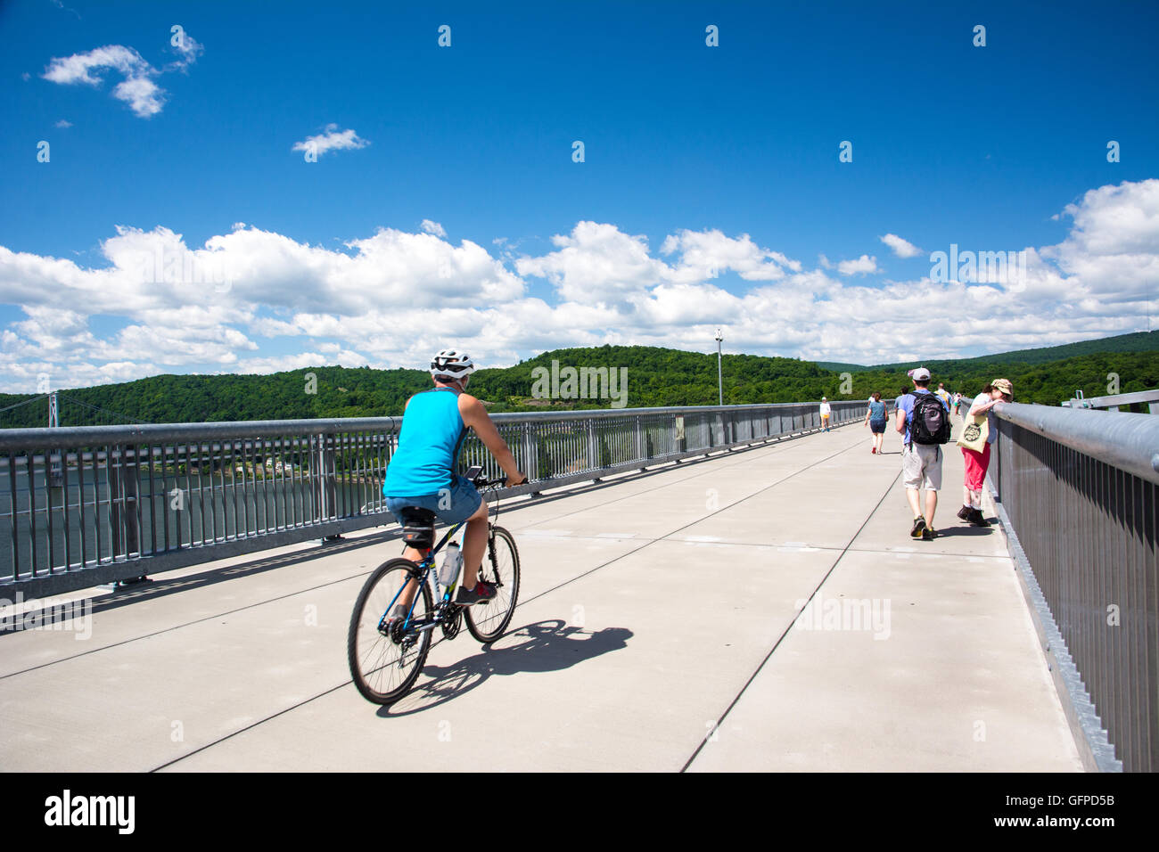 The Walkway over the Hudson is a steel cantilever bridge spanning the ...