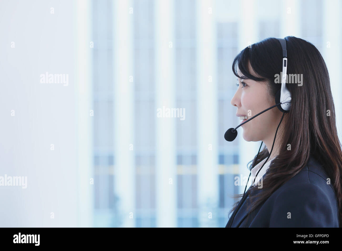 Japanese call center operator Stock Photo - Alamy
