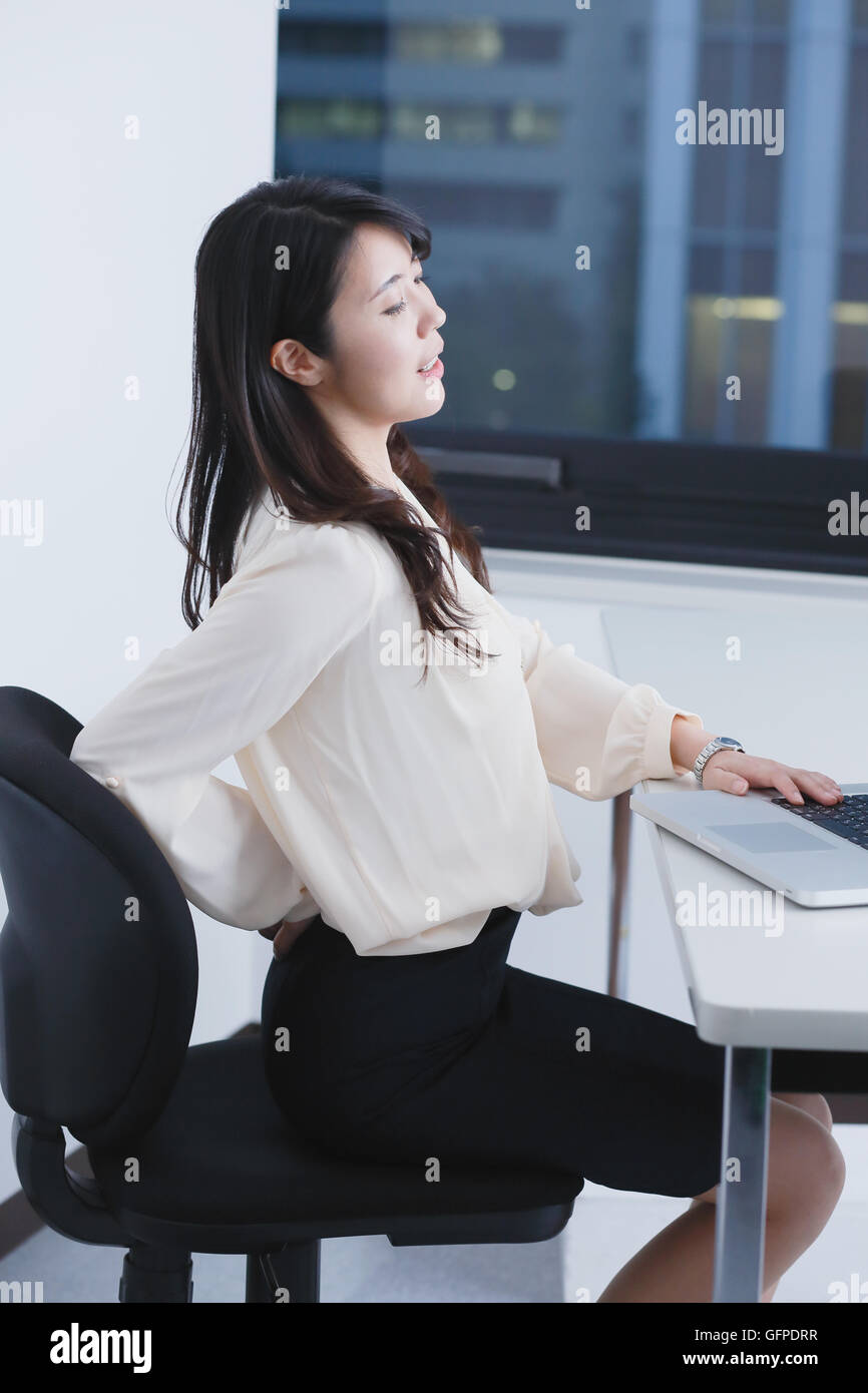 Japanese office overtime hi-res stock photography and images - Alamy
