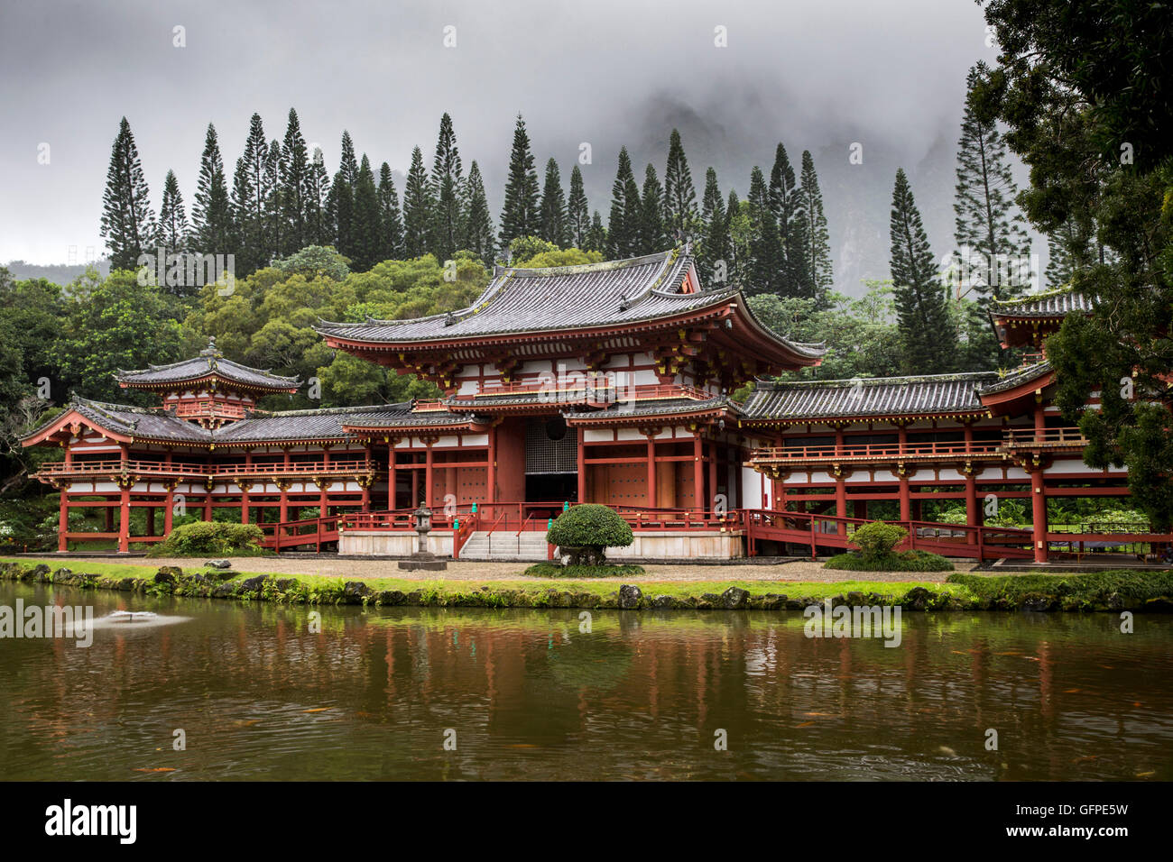 Valley of the temples hawaii hi-res stock photography and images - Alamy
