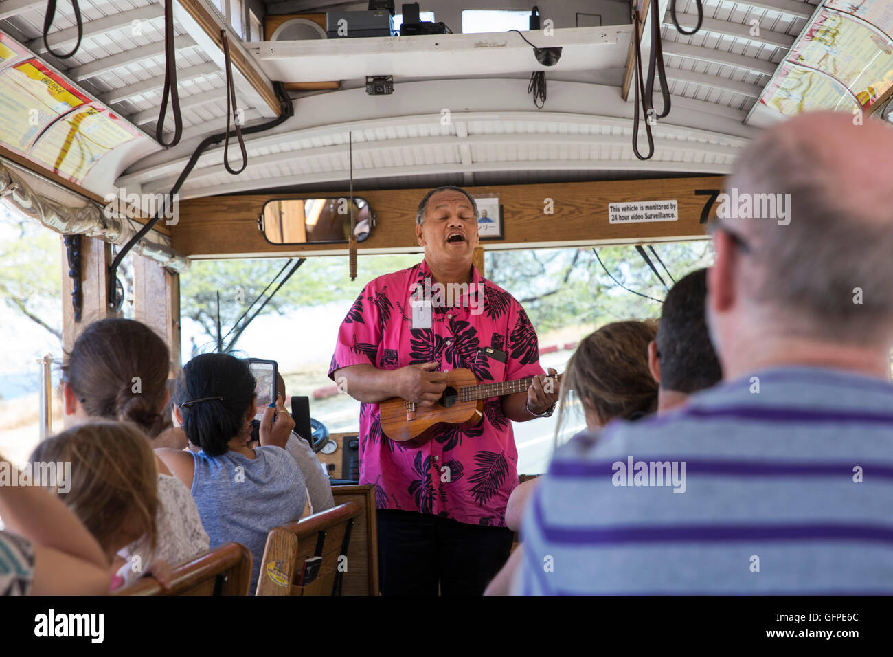 Singing Bus Driver, Hawaii, USA, Monday, May 09, 2016 Stock Photo - Alamy
