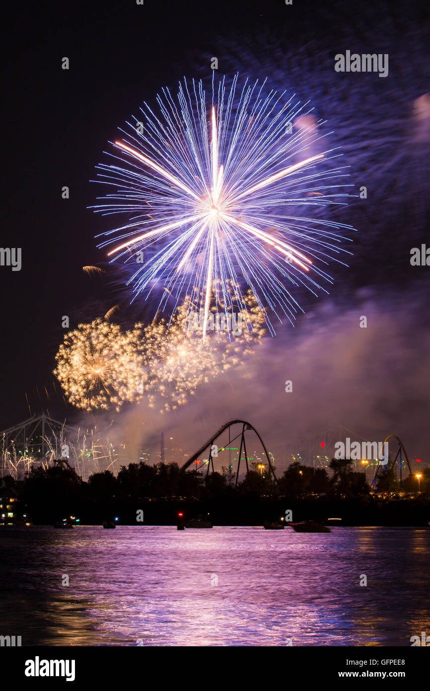 Fireworks at La Ronde, Montreal-Canada 2016 Stock Photo - Alamy