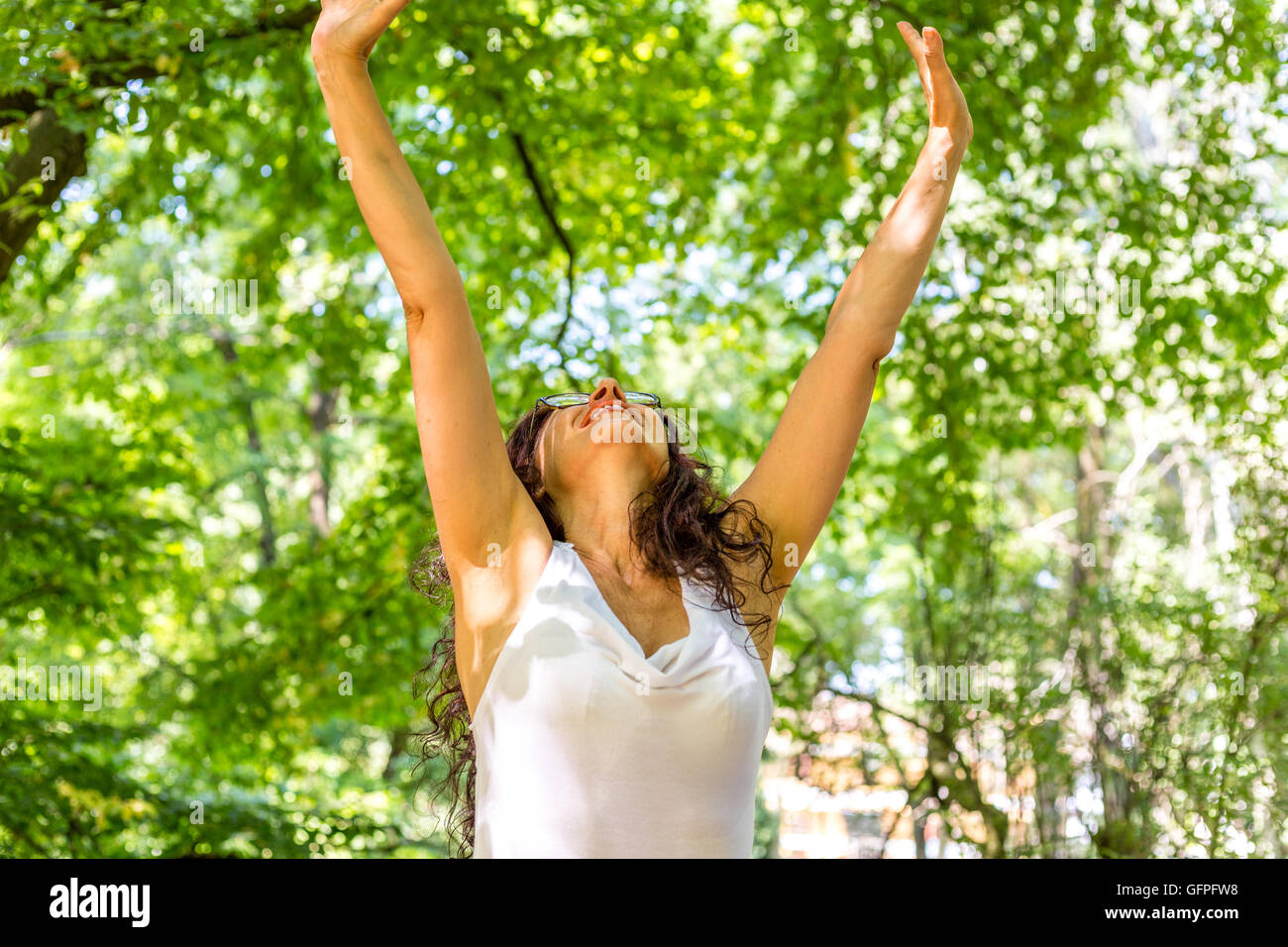 Girl arms up hi-res stock photography and images - Alamy