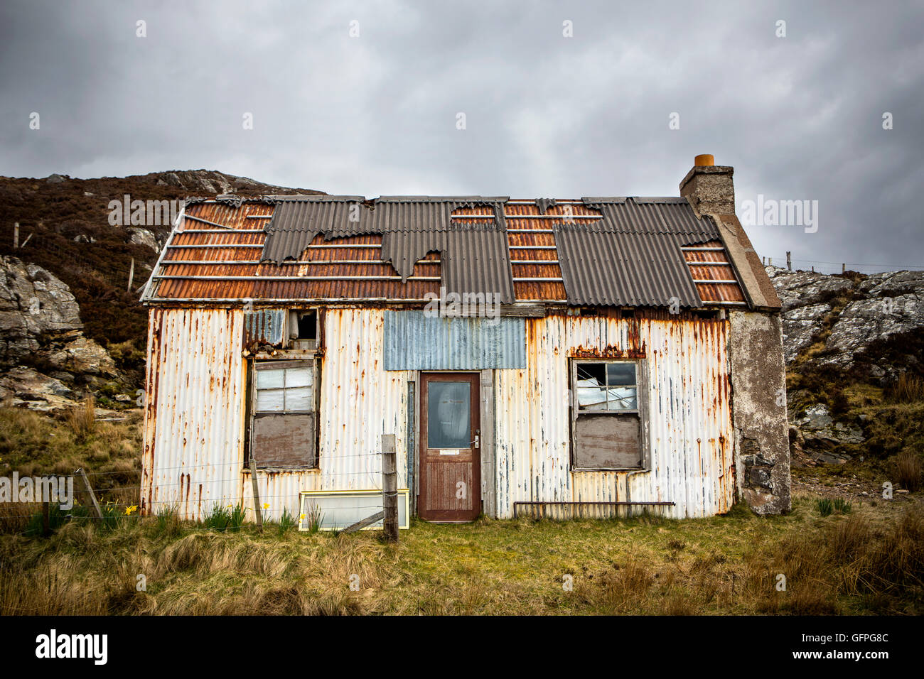 Corrugated Iron Shack High Resolution Stock Photography and Images - Alamy