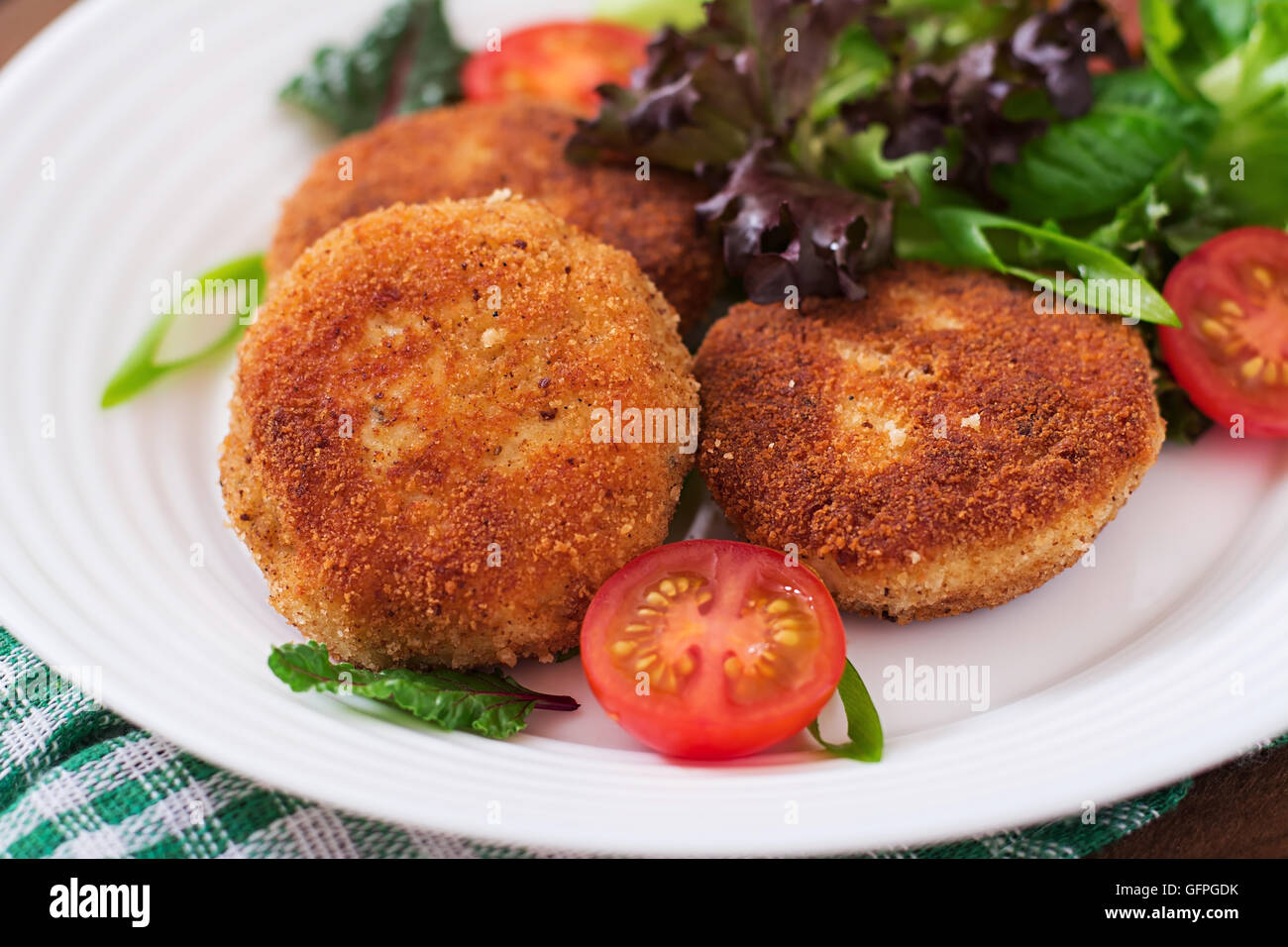 Crispy chicken cutlet hi-res stock photography and images - Alamy