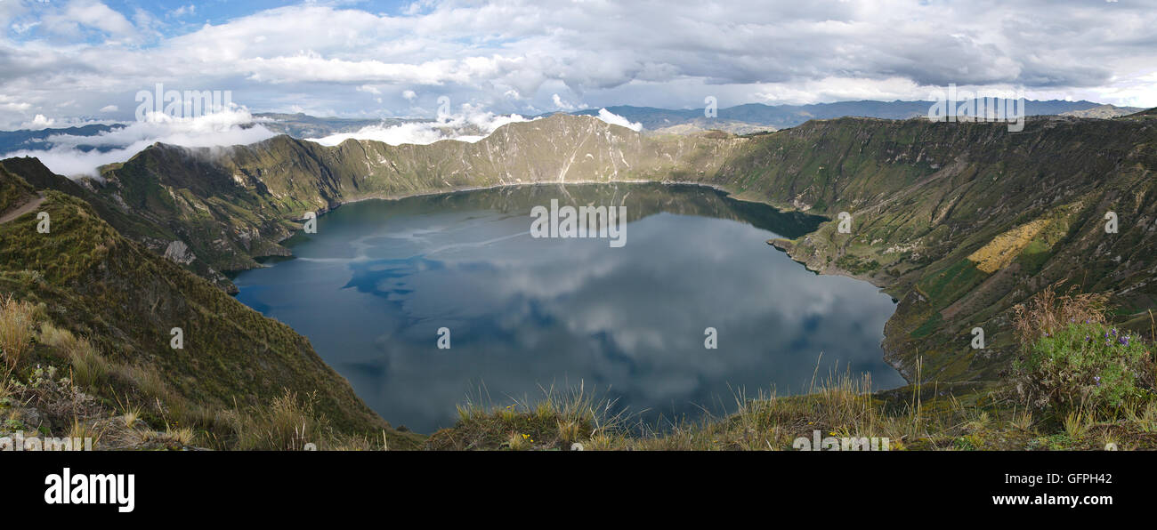 Laguna Quilotoa (crater lake, caldera), stitched panorama, Ecuador ...