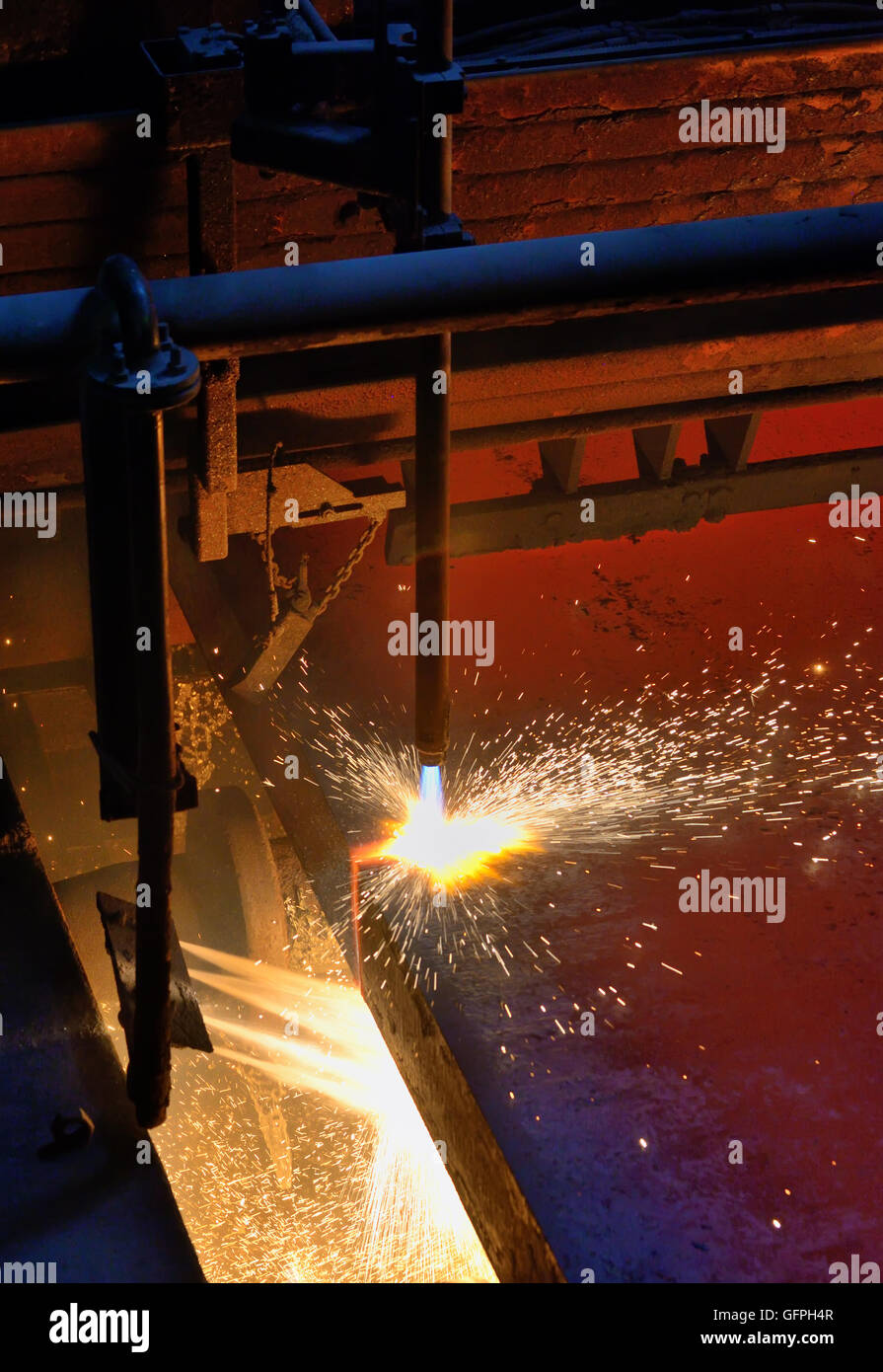 Cutting torch gas hi-res stock photography and images - Alamy