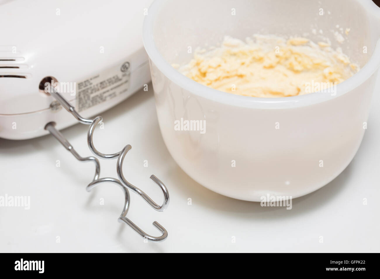 Mixer dough hooks hi-res stock photography and images - Alamy