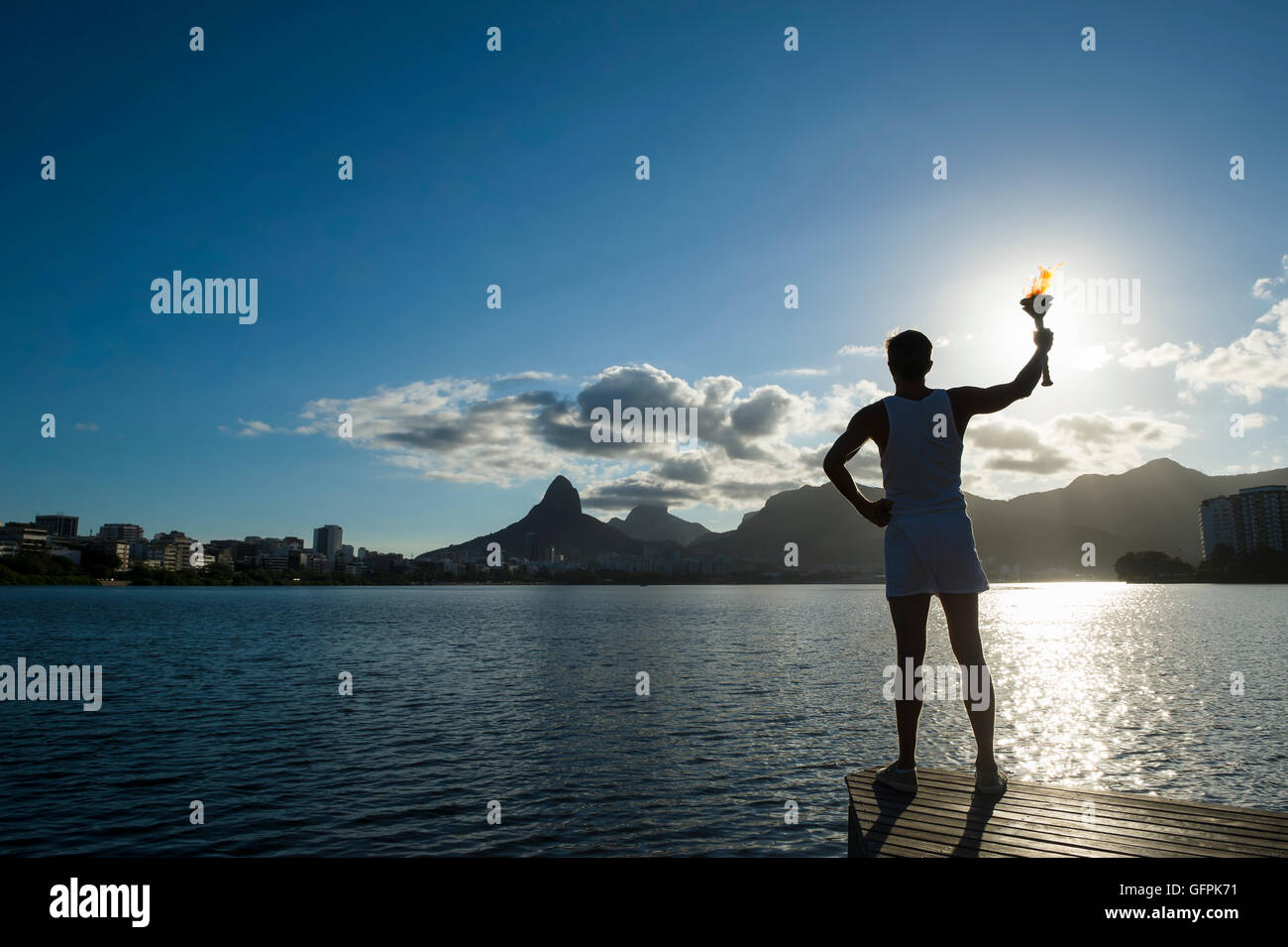 Hand holding sport torch rio hi-res stock photography and images - Alamy
