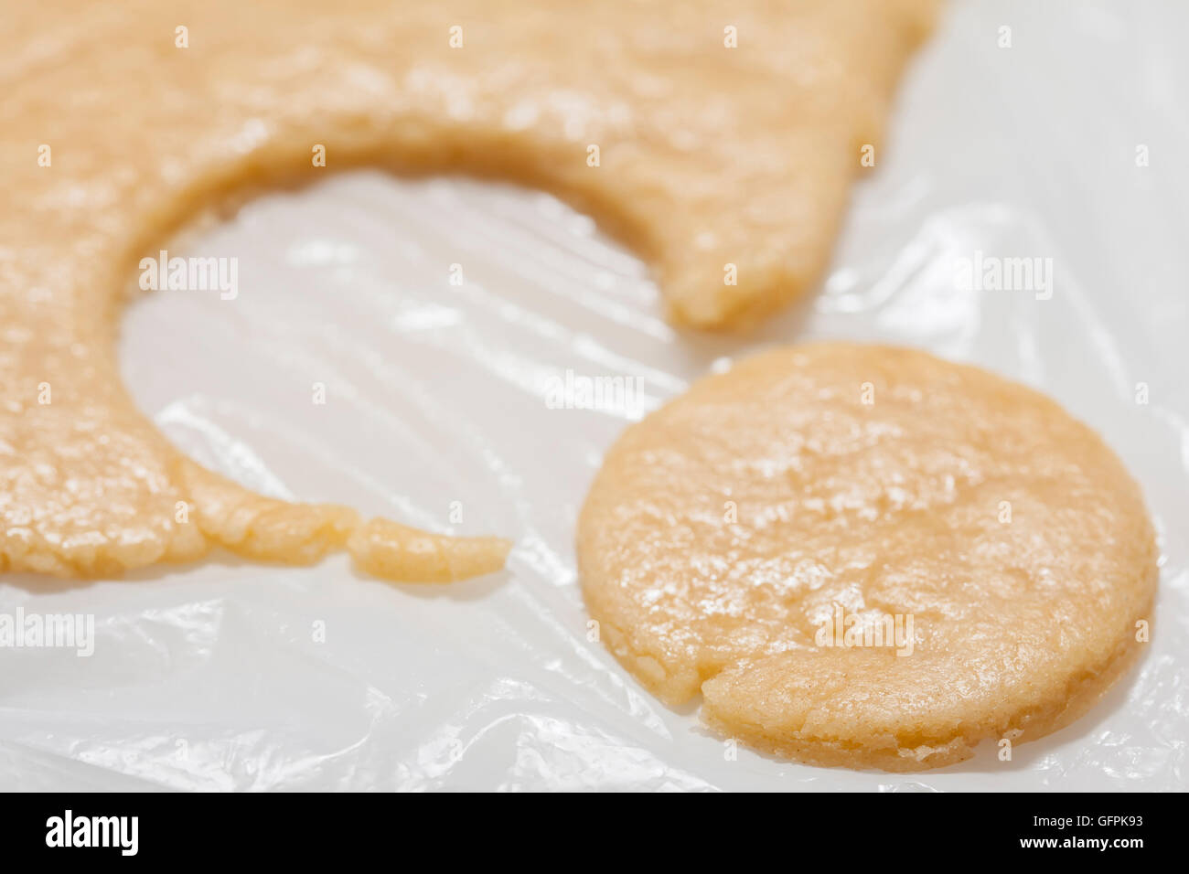 Dough cut circle hi-res stock photography and images - Alamy