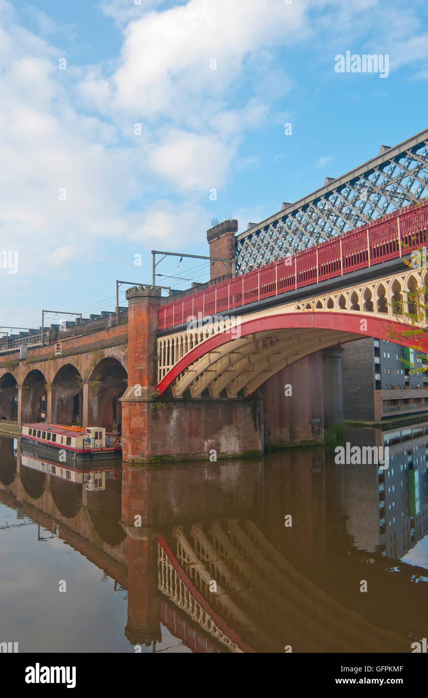 Castlefield basin manchester hi-res stock photography and images - Alamy