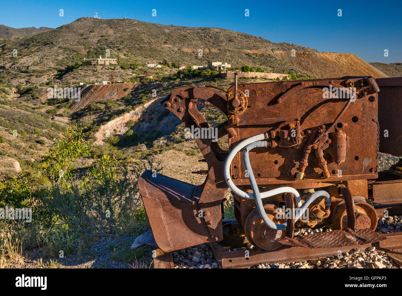 Rocker shovel and dragline, 1930's mining equipment on display, Douglas ...