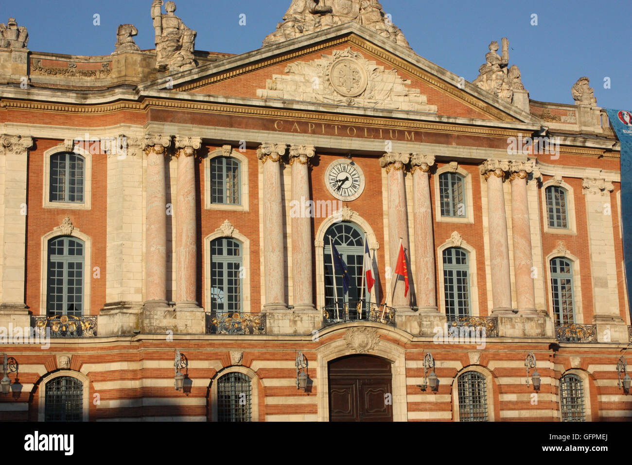 The Capitol building in Capitol Square, Toulouse, France Stock Photo ...