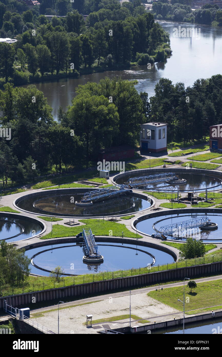 Aerial view of storage tanks in sewage water treatment plant Stock ...