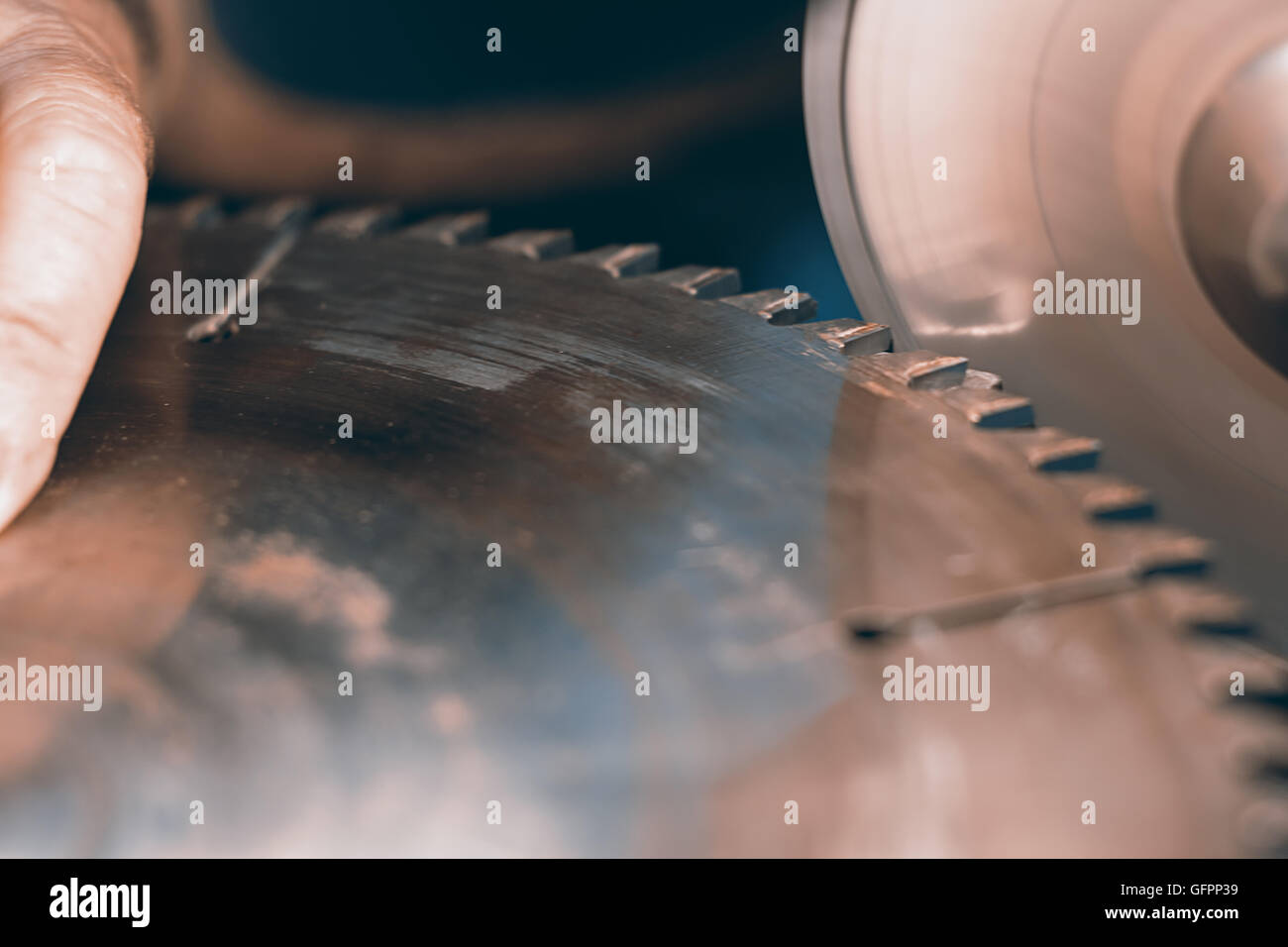 Sharpening Circular Saw, worker sharpens a circular saw blade Stock ...
