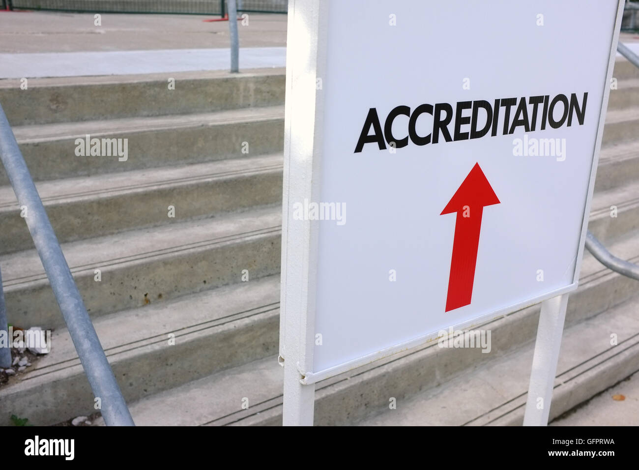 Accreditation arrow hi-res stock photography and images - Alamy
