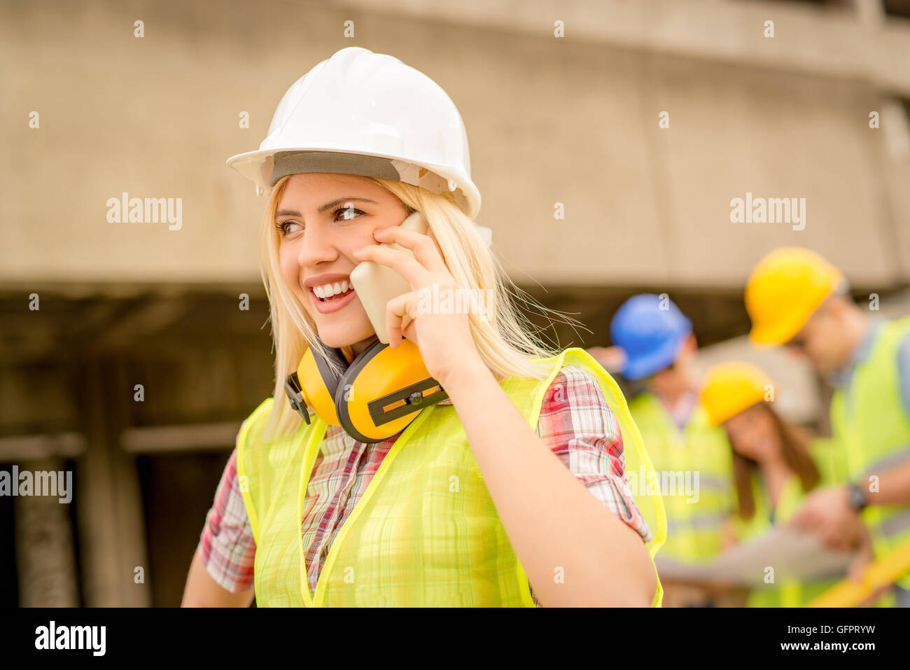 Female architect hi-res stock photography and images - Alamy