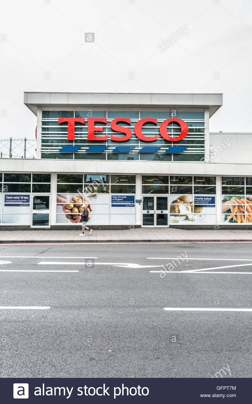 Dave Lewis Tesco Stock Photos & Dave Lewis Tesco Stock Images - Alamy