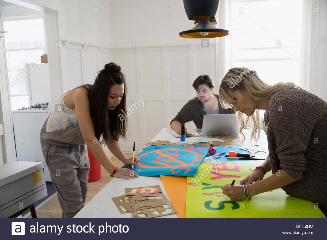 Making posters hi-res stock photography and images - Alamy