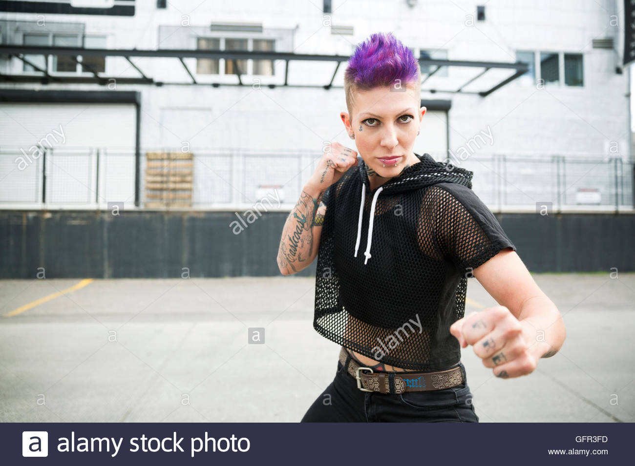 Power stance woman hi-res stock photography and images - Alamy