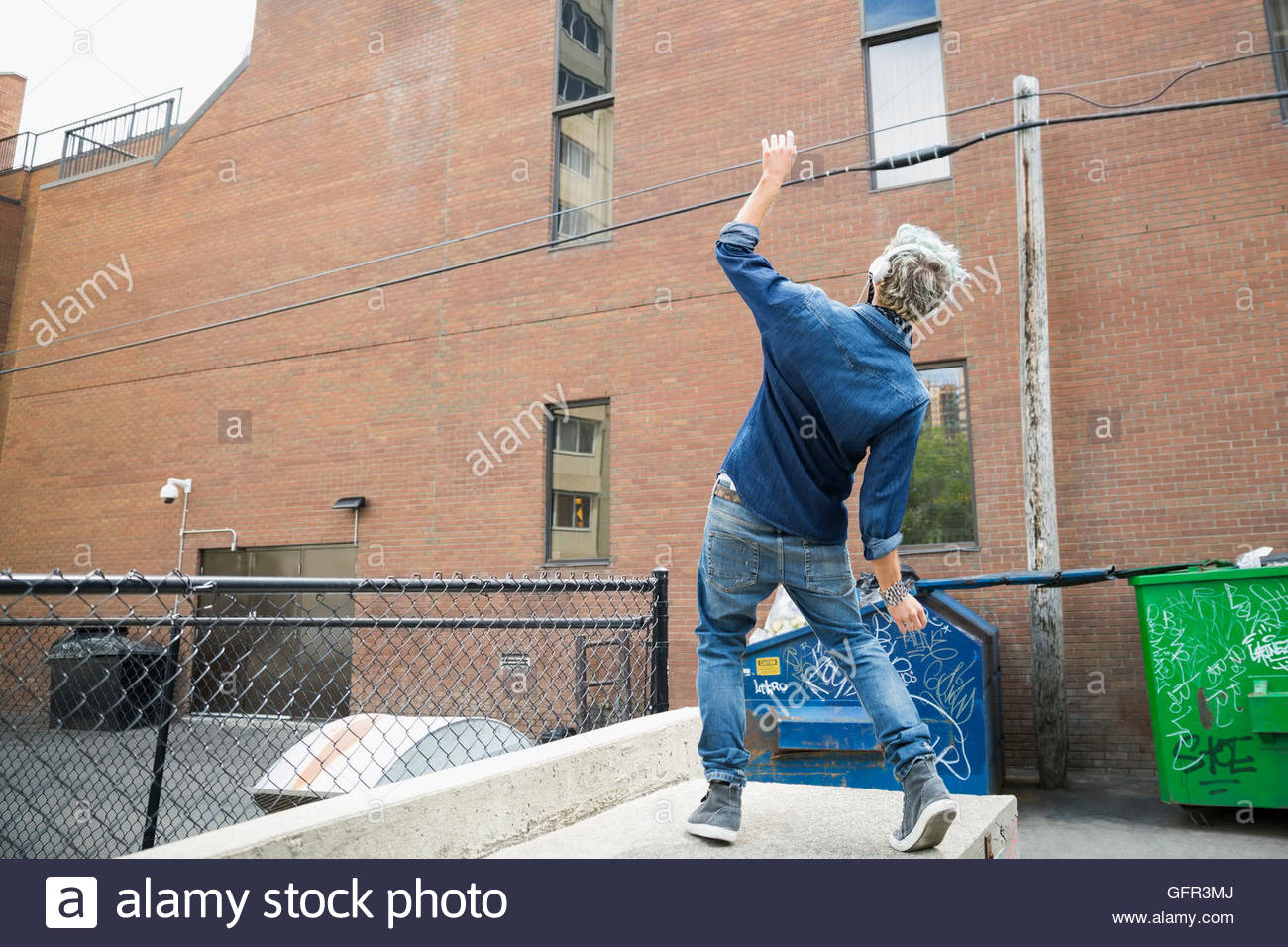 Jeans dancing man hi-res stock photography and images - Alamy