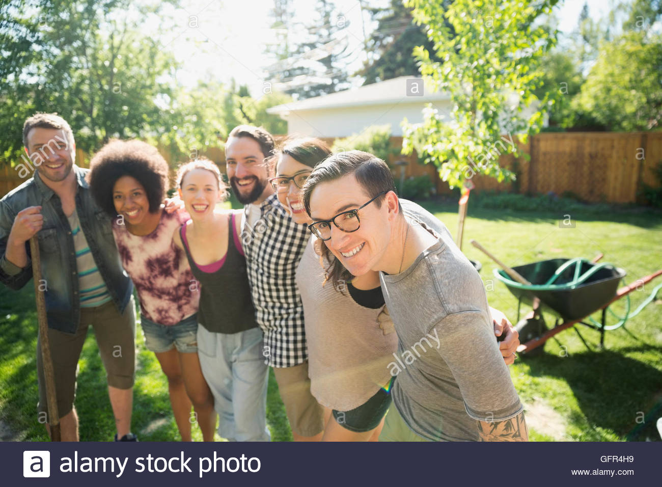 Tree friends hi-res stock photography and images - Alamy