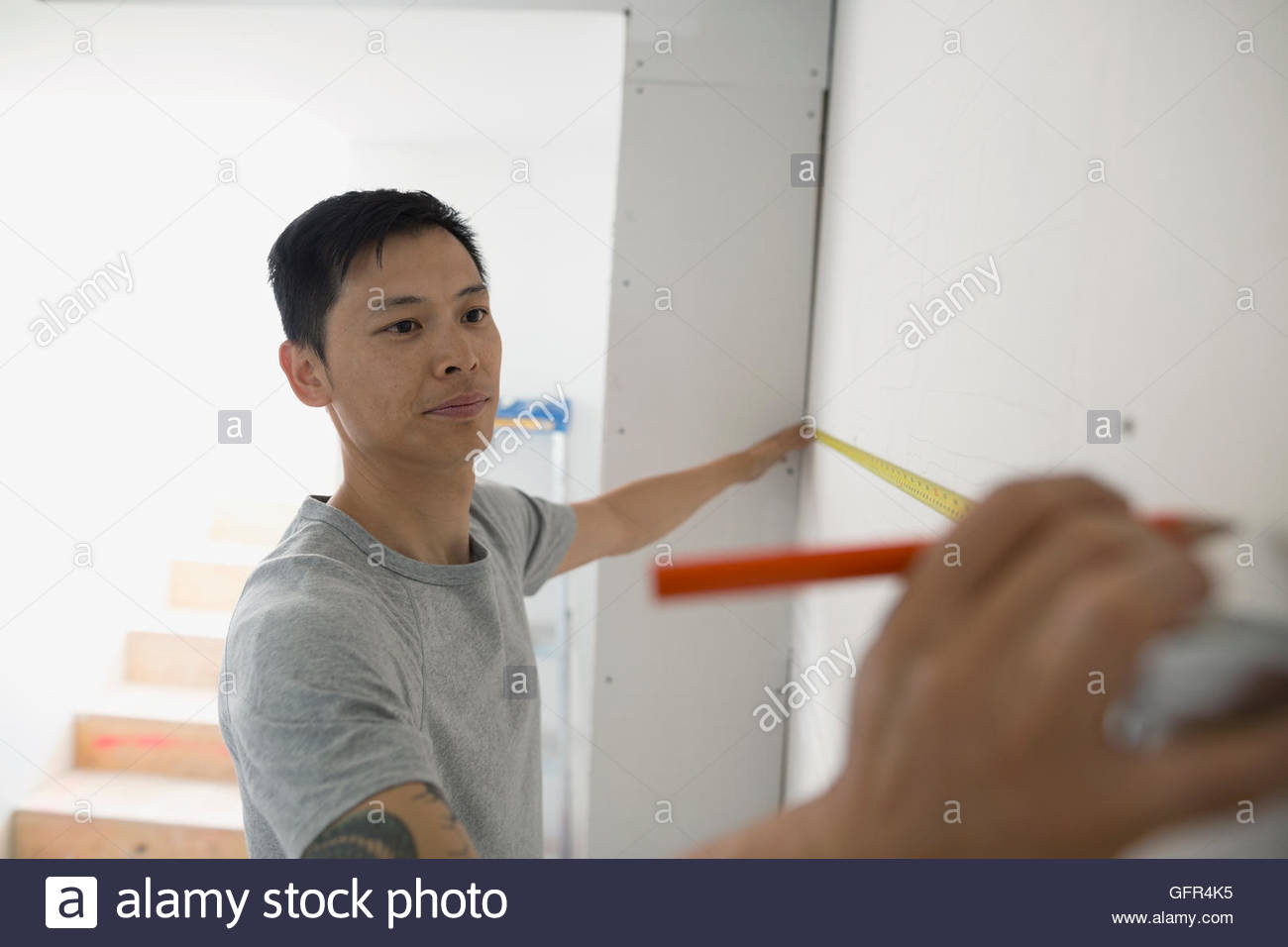 Marking man hi-res stock photography and images - Alamy