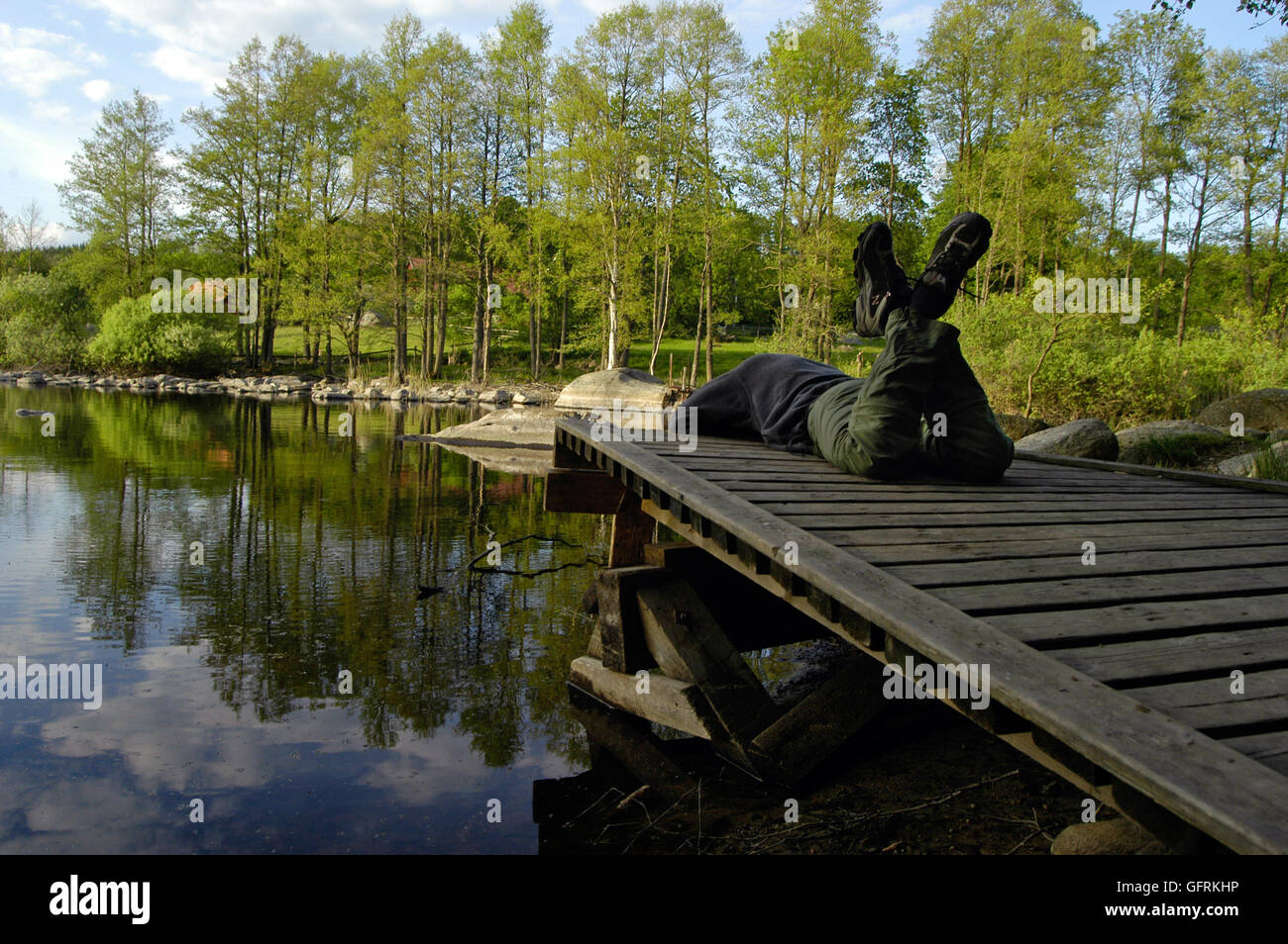 Chilling at the lake hi-res stock photography and images - Alamy