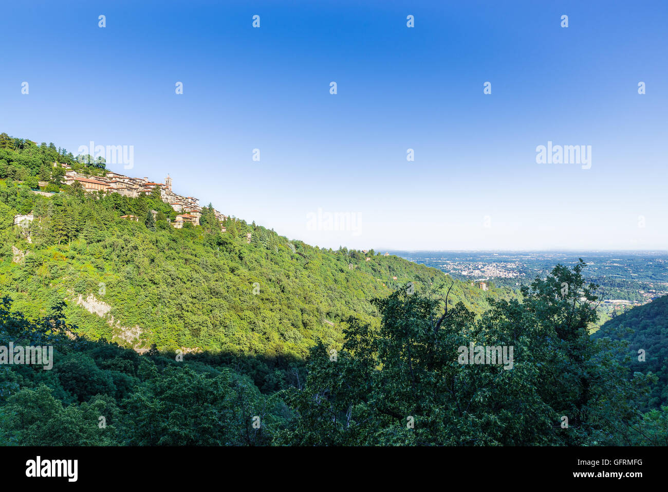 Sacred mountain sacro monte hi-res stock photography and images - Alamy