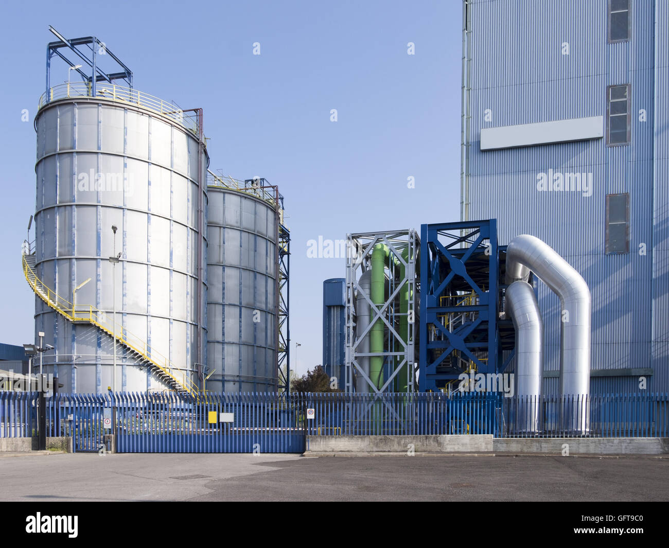 Factory gas hi-res stock photography and images - Alamy