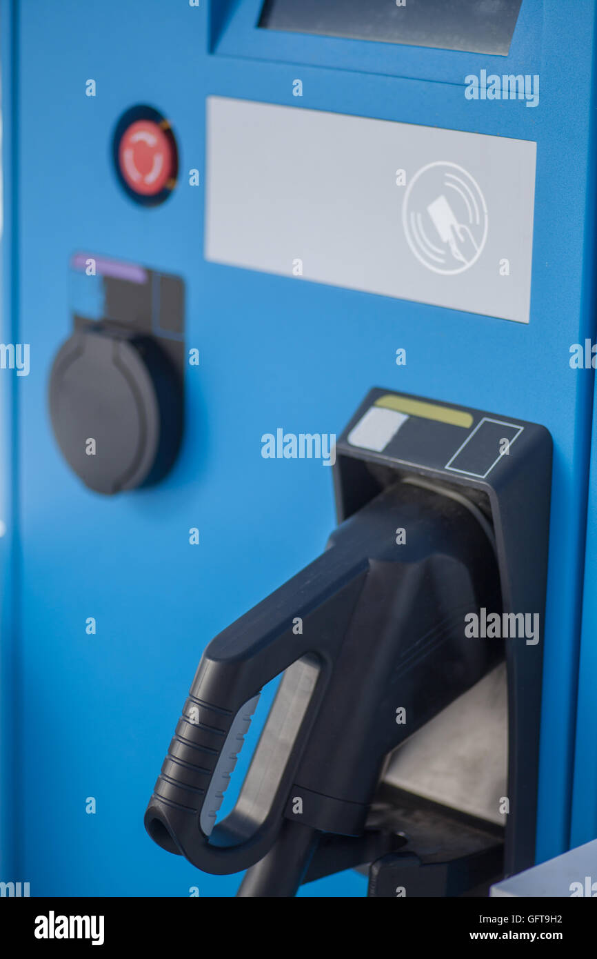 Color image of a charging station for electric cars Stock Photo - Alamy