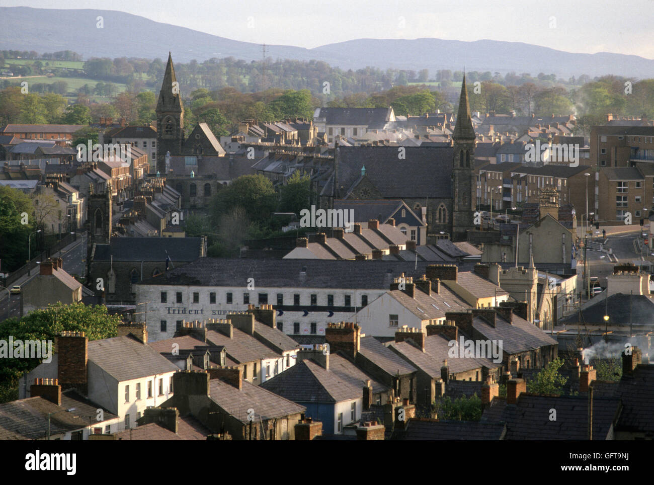 Derry city 1985 hi-res stock photography and images - Alamy