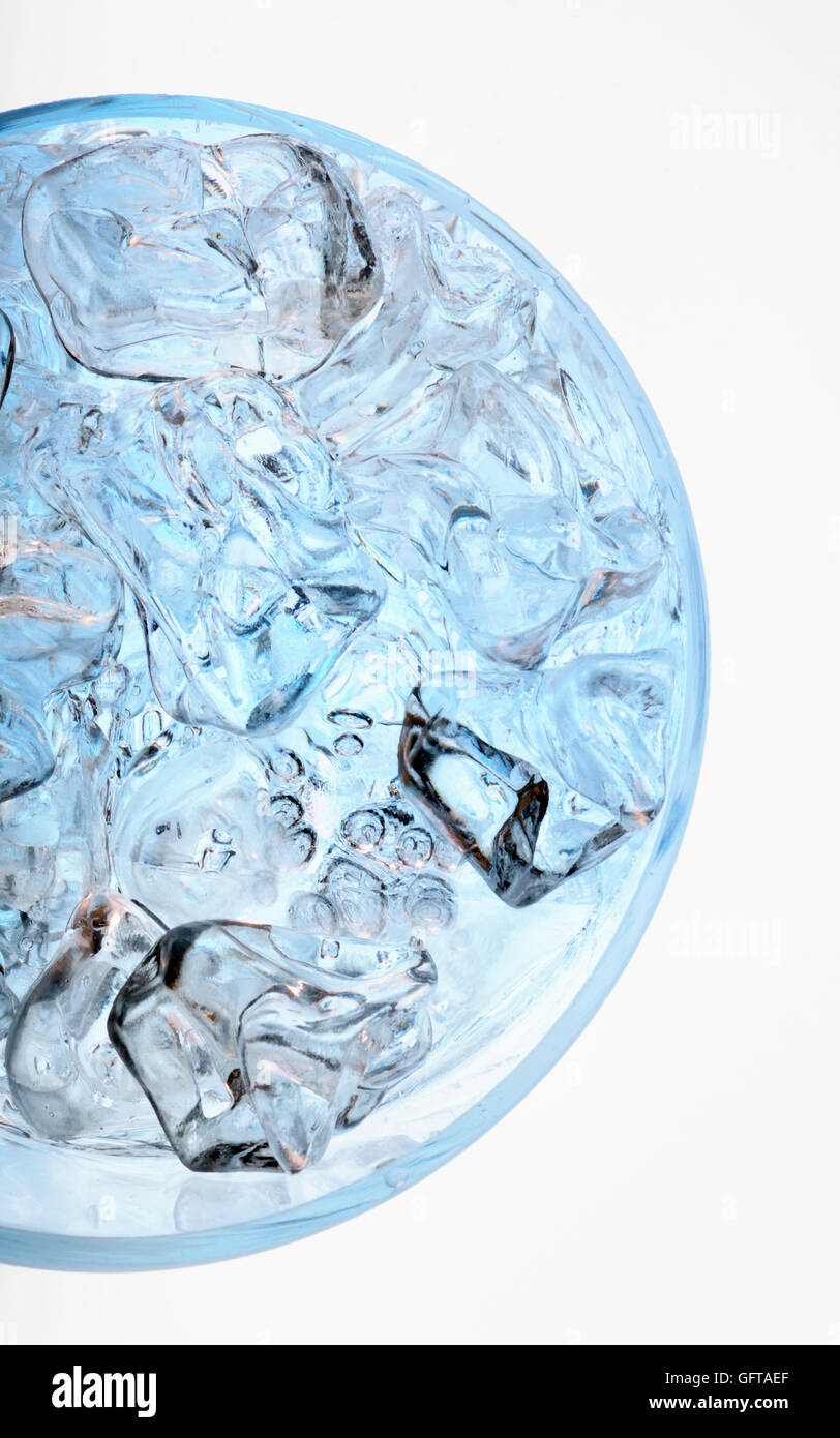 Ice cubes and glass of water hi-res stock photography and images - Alamy
