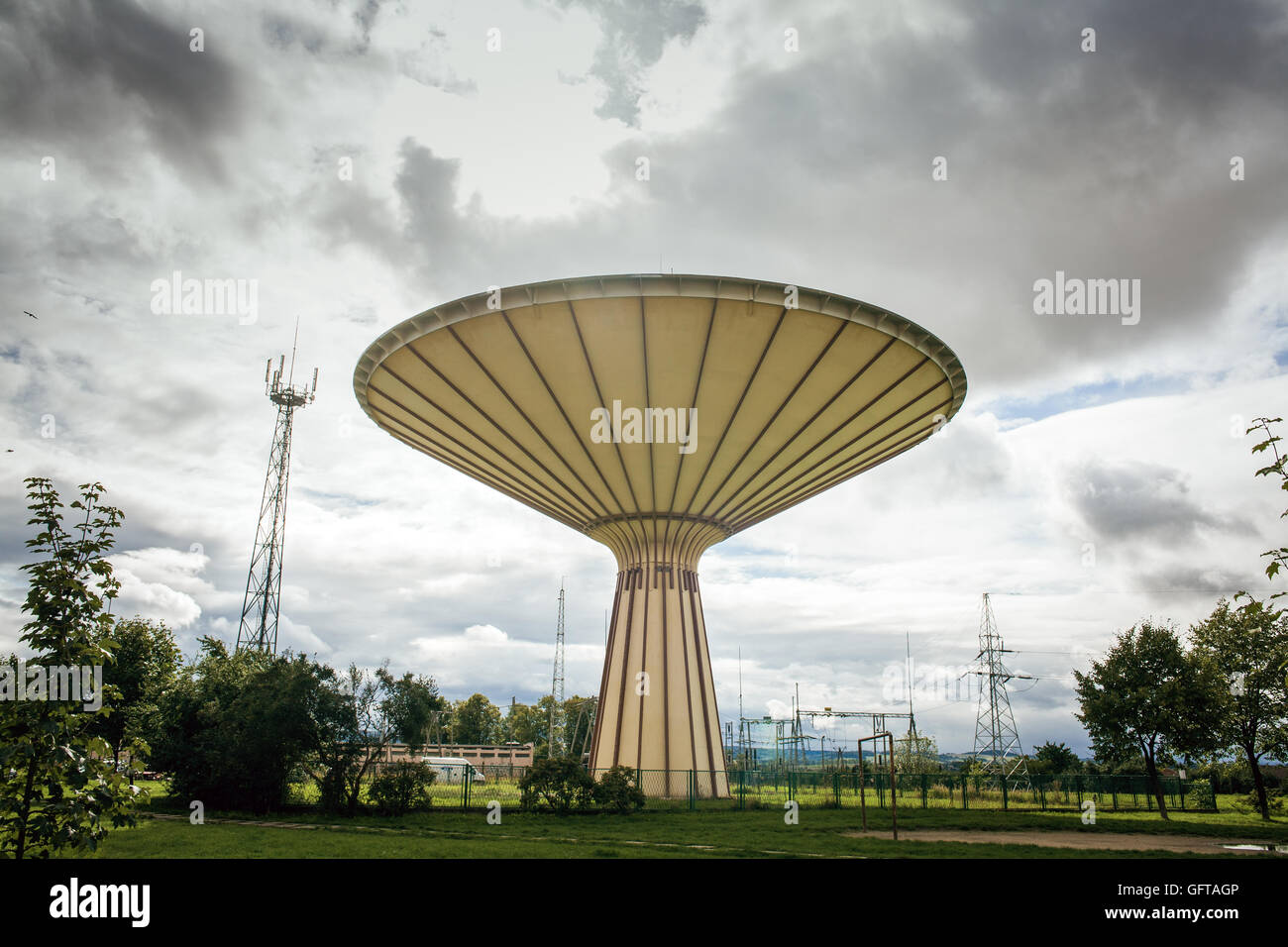 Low Angle View Of Water Tower Against cloudy Sky Stock Photo - Alamy