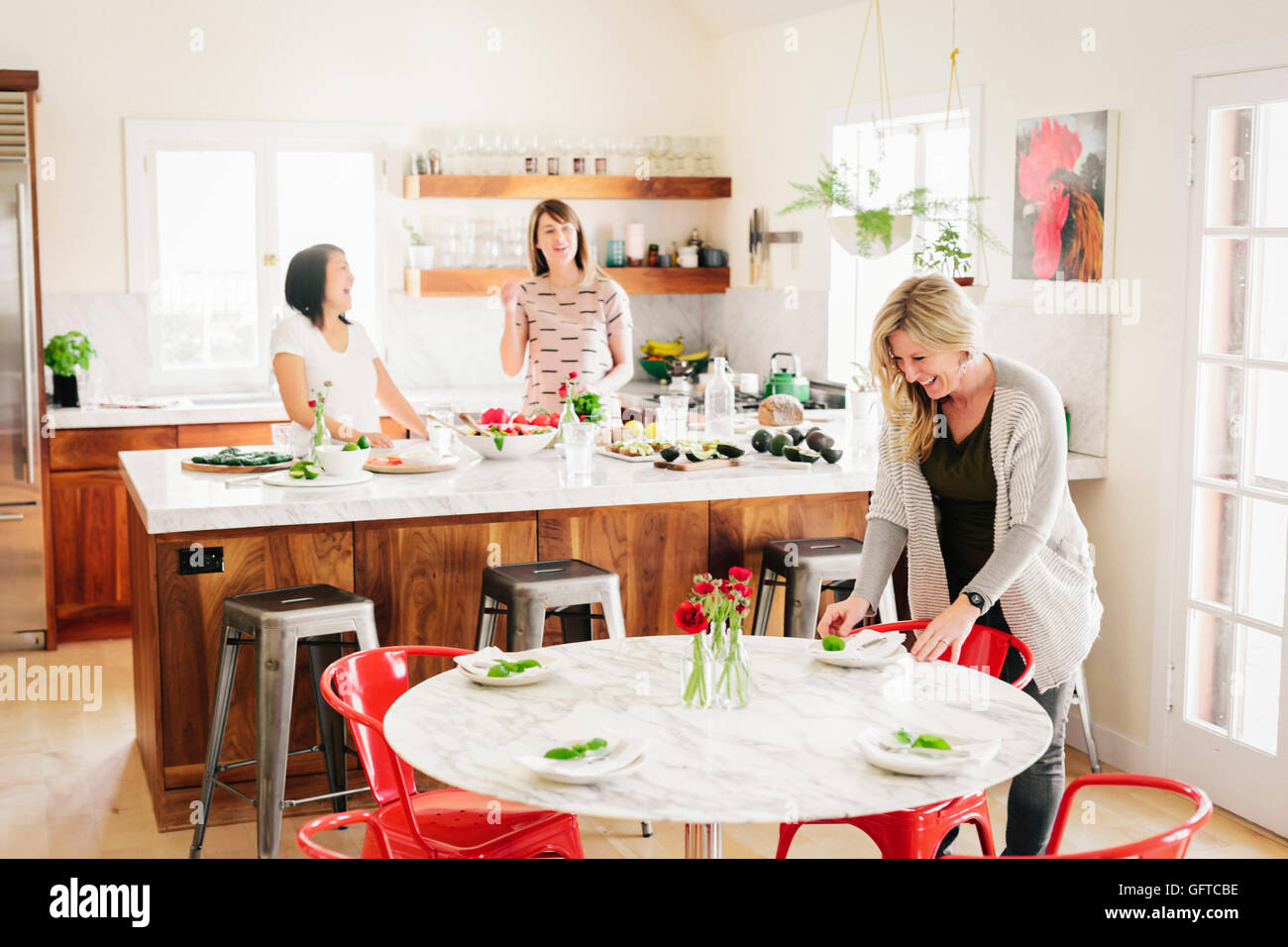 Place settingkitchen hi-res stock photography and images - Alamy