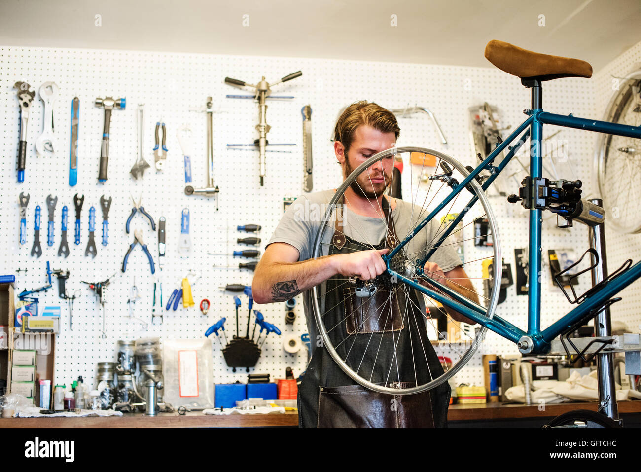 Bicycle repair hi-res stock photography and images - Alamy