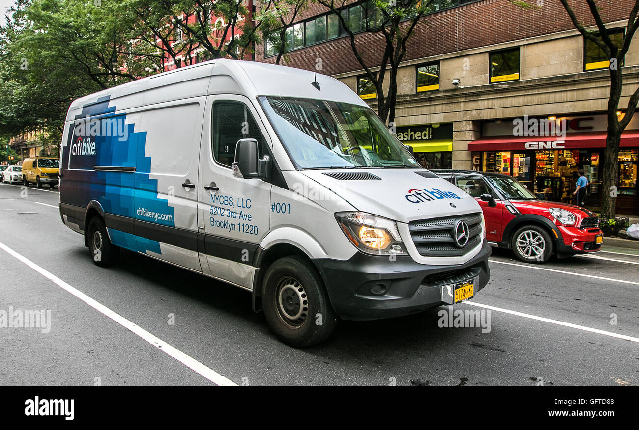 Citi bike van hi-res stock photography and images - Alamy