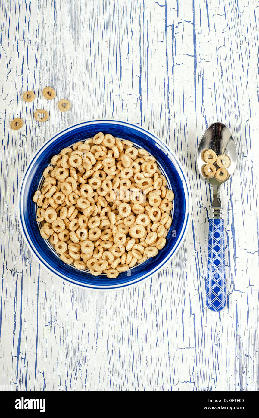 Cheerios bowl hi-res stock photography and images - Alamy