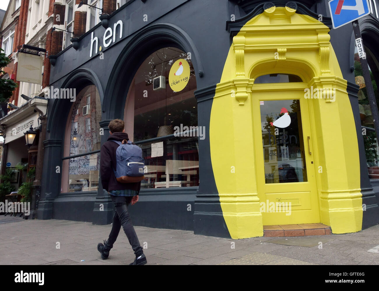 H is for hen hi-res stock photography and images - Alamy