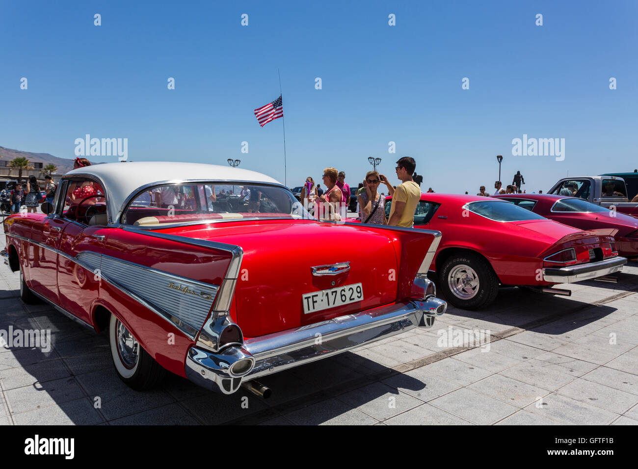Car meet hi-res stock photography and images - Alamy